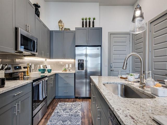 2 Bedroom Condo for Rent at 2724 Kipling Street #3204, Houston, TX 77098 Greenway Upper Kirby