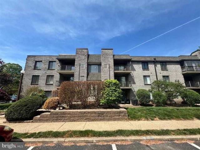 2 Bedroom Condo for Rent at 273 E Village Rd, Southampton, PA 18966