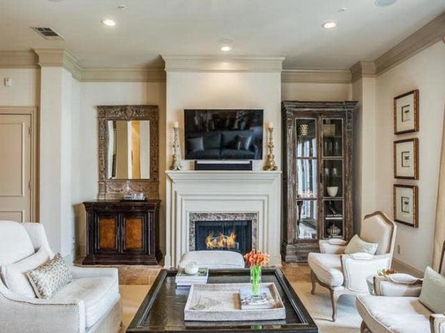 2 Bedroom Condo for Rent at 2848 Woodside Street #1 116, Dallas, TX 75204 Uptown