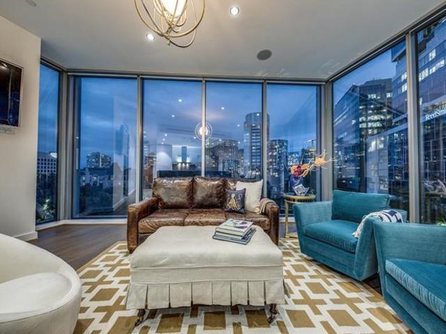 2 Bedroom Condo for Rent at 2900 McKinnon Street #2 28, Dallas, TX 75201 Uptown