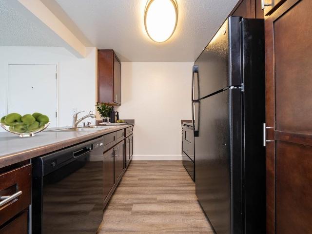 2 Bedroom Condo for Rent at 291 Weston Cir #4, Vista, CA 92083 Vista