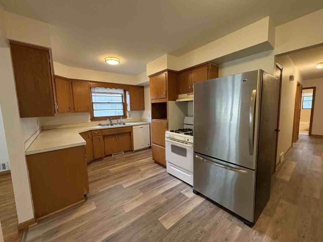 2 Bedroom Condo for Rent at 305 Washington Ave S, Hopkins, MN 55343