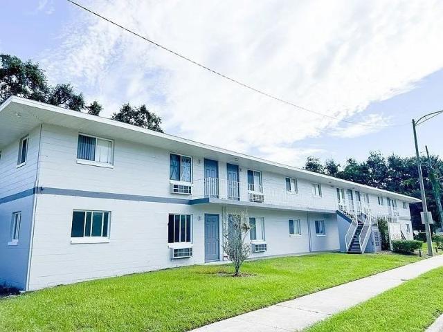 2 Bedroom Condo for Rent at 3091 Orange Center Blvd #31, Orlando, FL 32805 Lake Sunset