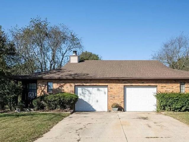2 Bedroom Condo for Rent at 303 Campus Dr #303, Belleville, IL 62221 Belleville