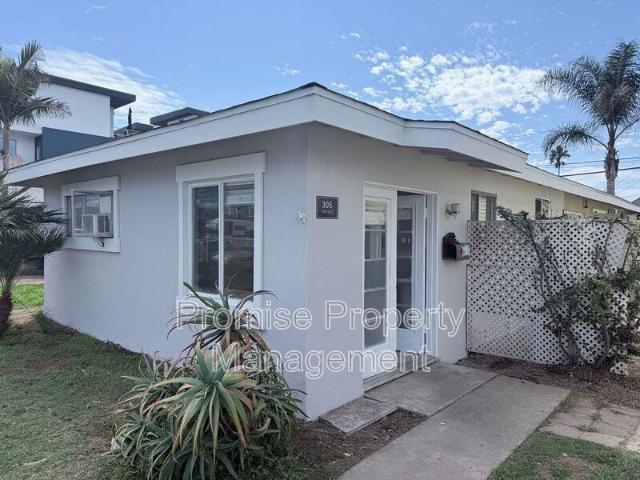 2 Bedroom Condo for Rent at 303 S Myers St #305SMYERS, Oceanside, CA 92054 Downtown Oceanside