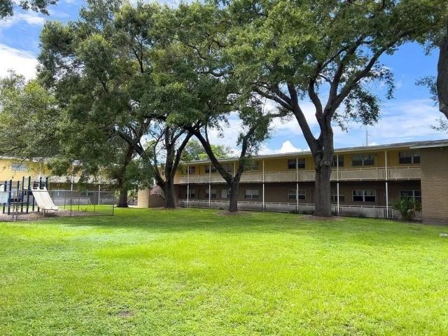 2 Bedroom Condo for Rent at 3100 Orange Center Blvd #46, Orlando, FL 32805 Clear Lake