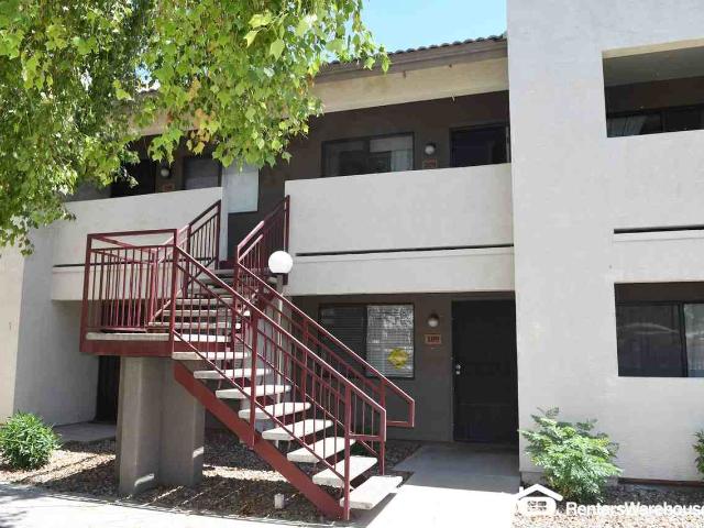 2 Bedroom Condo for Rent at 3301 E Earll Dr #209, Phoenix, AZ 85018 Valencia Acres