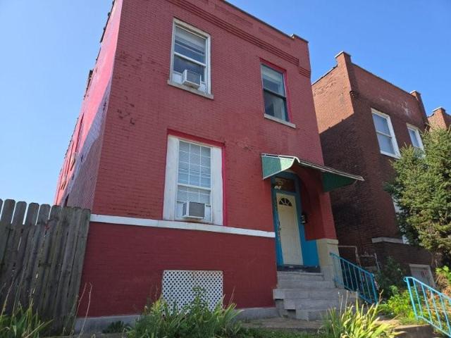 2 Bedroom Condo for Rent at 3302 Winnebago St #1F, St. Louis, MO 63118 Gravois Park