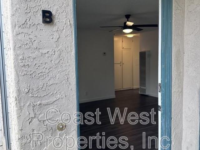 2 Bedroom Condo for Rent at 3551 Roosevelt St, Carlsbad, CA 92008