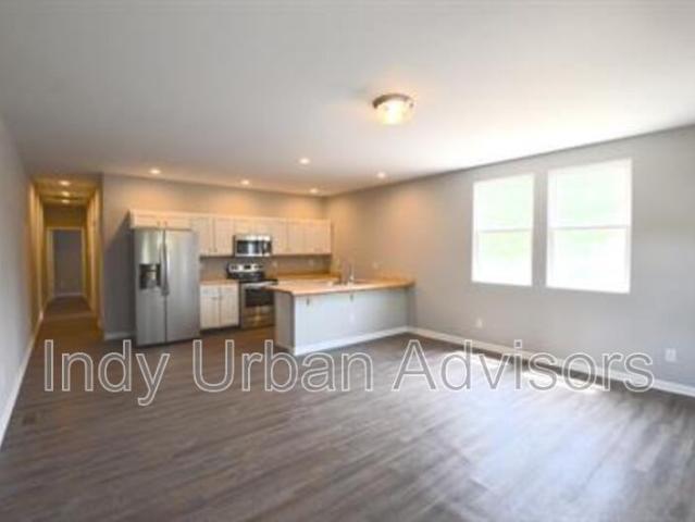 2 Bedroom Condo for Rent at 3501 N Illinois St, Indianapolis, IN 46208 Near Northwest Riverside