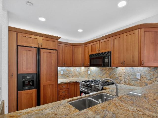 2 Bedroom Condo for Rent at 3620 3rd Ave #102, San Diego, CA 92103 Hillcrest