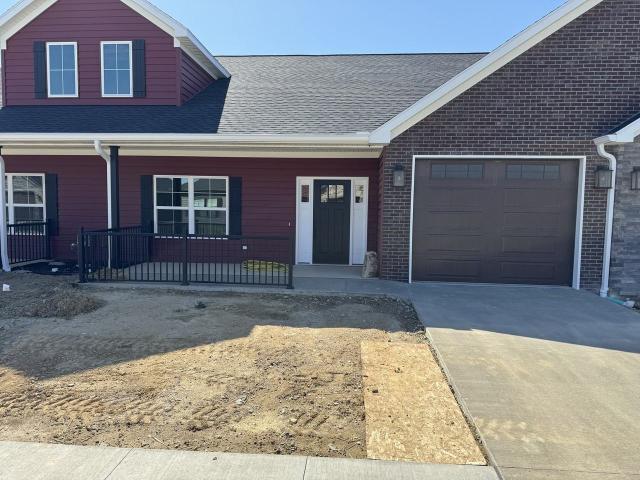 2 Bedroom Condo for Rent at 3767 High Pointe Ln #0, Newburgh, IN 47630