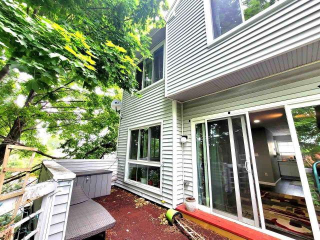 2 Bedroom Condo for Rent at 391 Hyde Park Avenue #212, Boston, MA 02131 Forest Hills Woodbourne