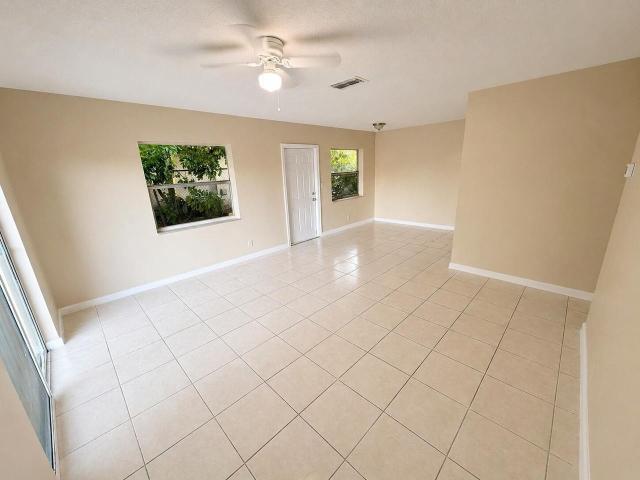 2 Bedroom Condo for Rent at 4151 Northwest 30th Terrace #4, Lauderdale Lakes, FL 33309 Oriole Estates