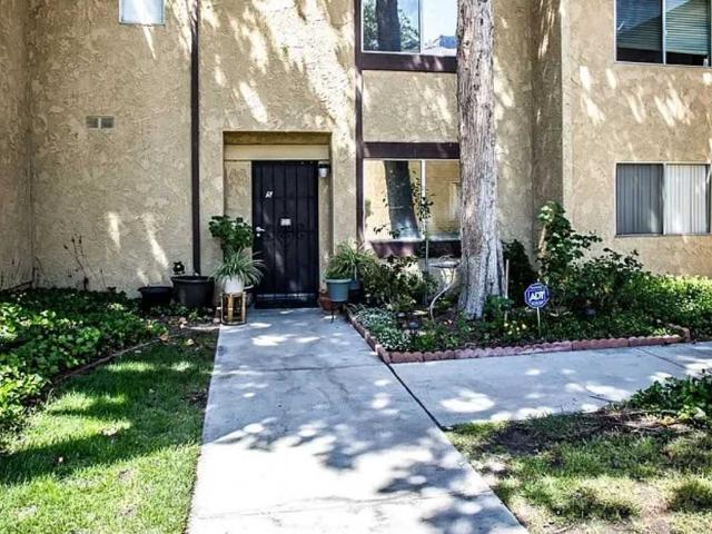 2 Bedroom Condo for Rent at 42935 15th St W #5, Lancaster, CA 93534