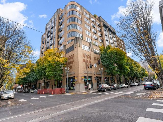 2 Bedroom Condo for Rent at 420 Nw 11th Ave #1009, Portland, OR 97209 Pearl