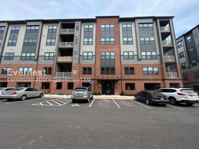 2 Bedroom Condo for Rent at 4395 Peach Lily Ln #308, Chantilly, VA 20151