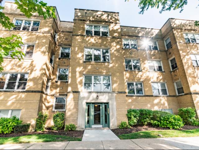 2 Bedroom Condo for Rent at 4307 N Troy St #3, Chicago, IL 60618 Irving Park