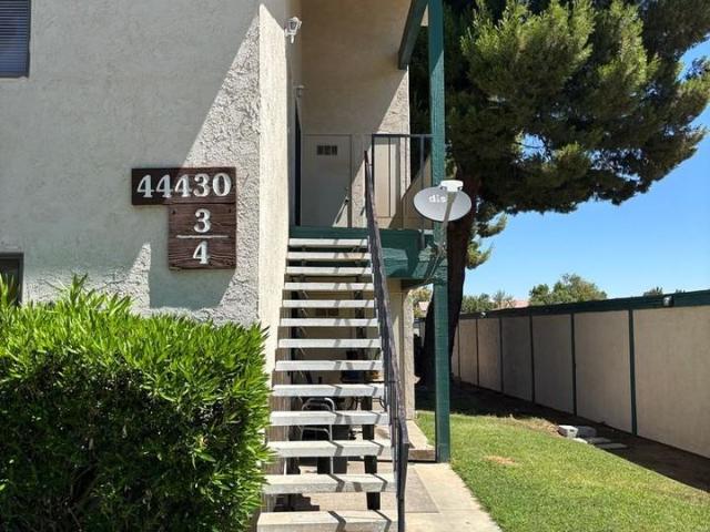 2 Bedroom Condo for Rent at 44430 15th St E #3, Lancaster, CA 93535 Challenger
