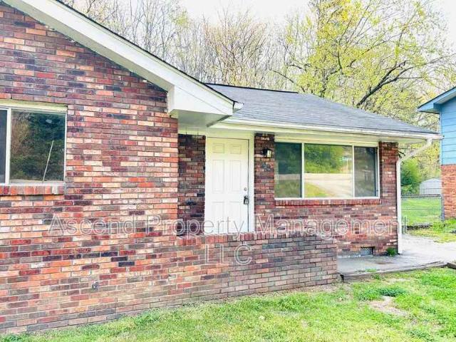 2 Bedroom Condo for Rent at 4606 Norcross Rd #B, Chattanooga, TN 37343 Dupont Murray Hills