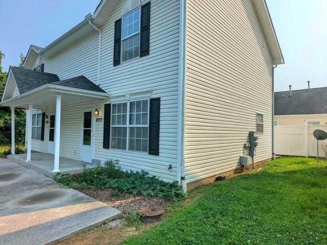 2 Bedroom Condo for Rent at 4703 Scepter Way, Knoxville, TN 37912