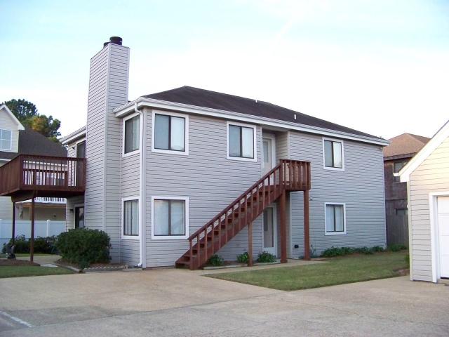 2 Bedroom Condo for Rent at 4723B N Greenwell Rd #B, Virginia Beach, VA 23455 Northwest Virginia Beach