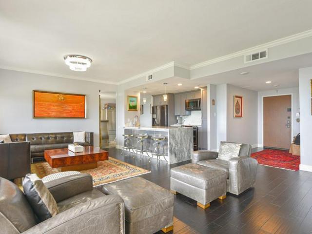2 Bedroom Condo for Rent at 49 Briar Hollow Lane #11 58, Houston, TX 77027 Great Uptown