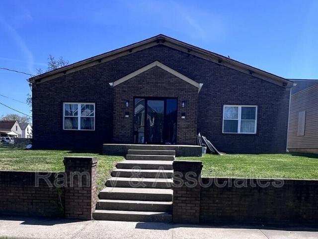 2 Bedroom Condo for Rent at 515 S 20th St, Louisville, KY 40203 Russell