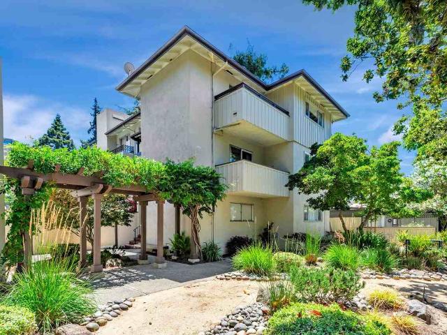 2 Bedroom Condo for Rent at 518 Everett Ave #E, Palo Alto, CA 94301 Downtown North