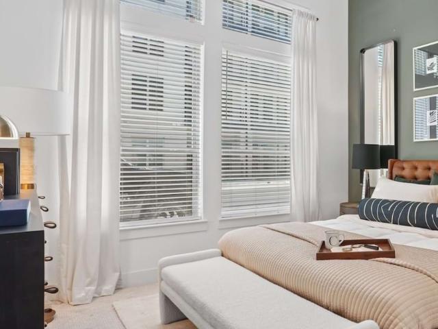 2 Bedroom Condo for Rent at 511 West Eighth Street #1611.4, Dallas, TX 75208