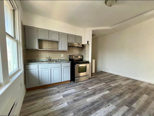 2 Bedroom Condo for Rent at 5131 N Warnock St #2, Philadelphia, PA 19141 Logan Ogontz Fern Rock