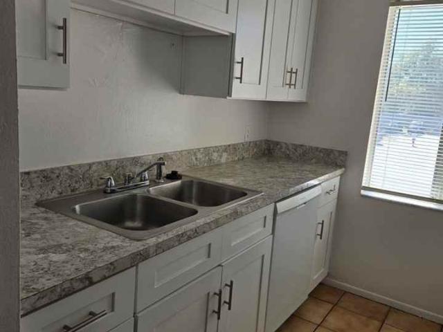2 Bedroom Condo for Rent at 5508 Pokeweed Ct, Tampa, FL 33617