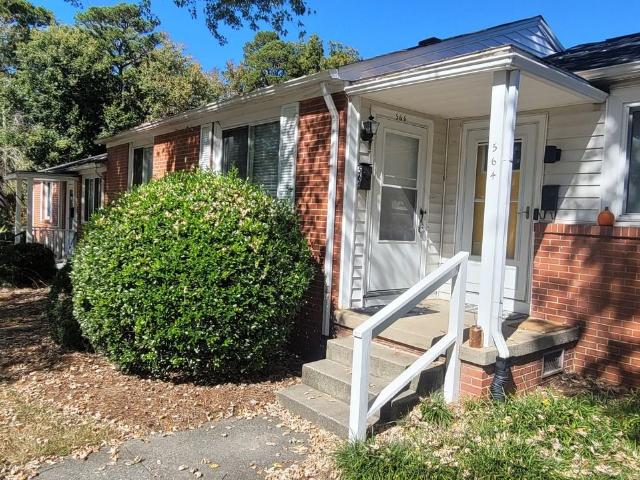 2 Bedroom Condo for Rent at 566 Overlook St, Greensboro, NC 27403