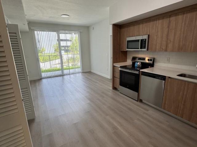 2 Bedroom Condo for Rent at 570 North Biscayne River Drive #B2, Golden Glades, FL 33169 Biscayne Gardens