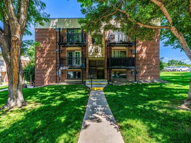 2 Bedroom Condo for Rent at 5995 W Hampden Ave #22G, Denver, CO 80227 Bear Valley