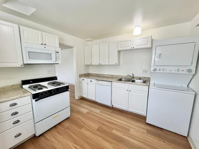 2 Bedroom Condo for Rent at 6083 Severin Dr, La Mesa, CA 91942 La Mesa