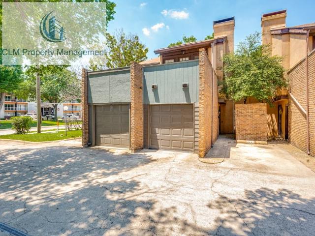 2 Bedroom Condo for Rent at 6019 Ridgecrest Road, Dallas, TX 75231