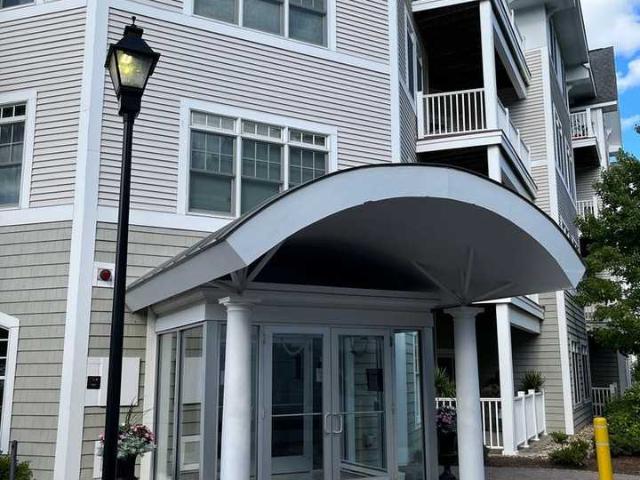 2 Bedroom Condo for Rent at 614 Pond St, Braintree, MA 02184