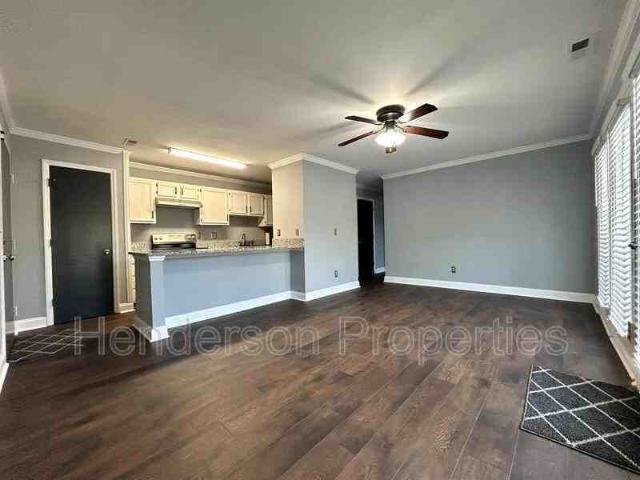 2 Bedroom Condo for Rent at 6125 Meadow Rose Ln, Charlotte, NC 28215 Hickory Grove
