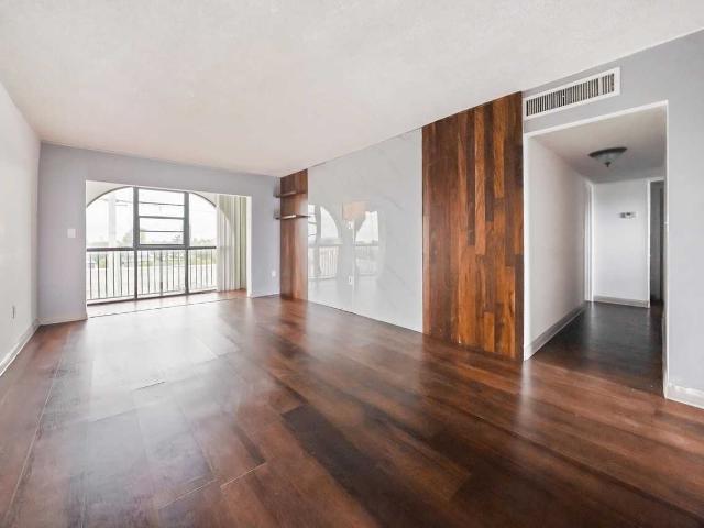 2 Bedroom Condo for Rent at 6215 W 20th Ave, Hialeah, FL 33012