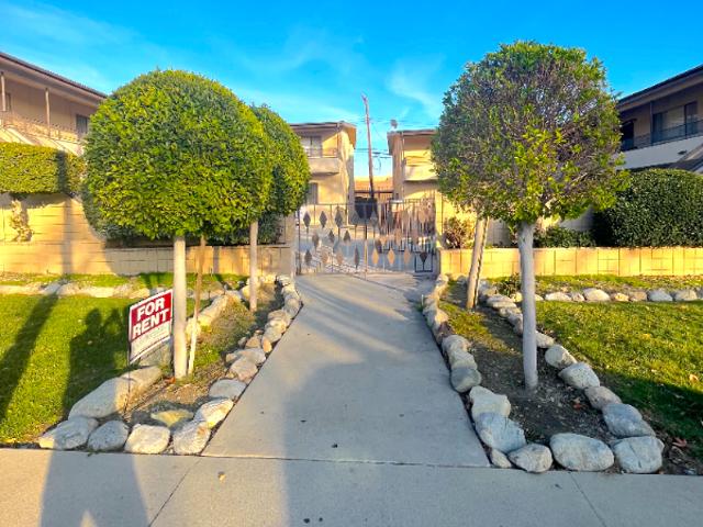 2 Bedroom Condo for Rent at 630 Silverwood Ave #5, Upland, CA 91786