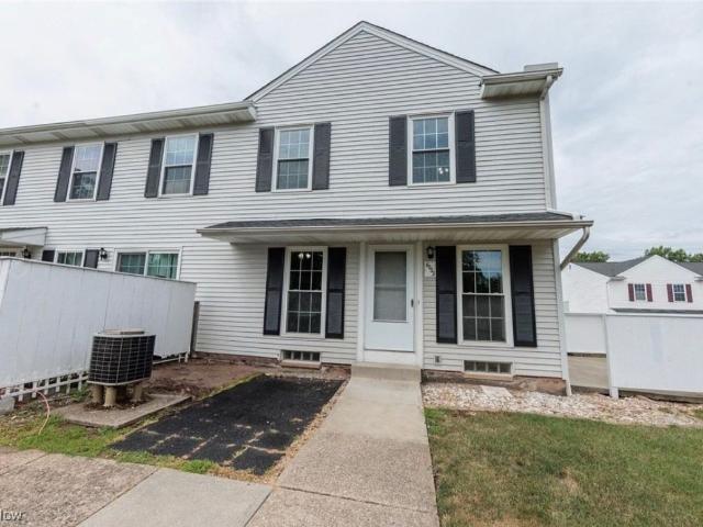 2 Bedroom Condo for Rent at 6553 Engle Rd, Brook Park, OH 44142 Brook Park