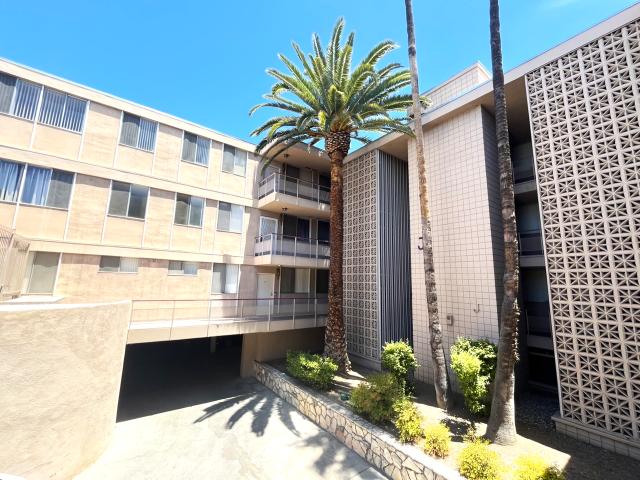 2 Bedroom Condo for Rent at 6979 Palm Ct, Riverside, CA 92506 Magnolia Center