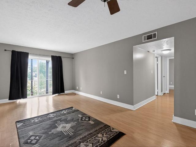 2 Bedroom Condo for Rent at 726 Zorn Ave, Louisville, KY 40206 Brownsboro Zorn
