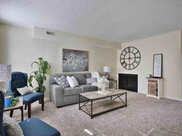 2 Bedroom Condo for Rent at 7378 Bride Water Blvd, Columbus, OH 43235 Brookside Village