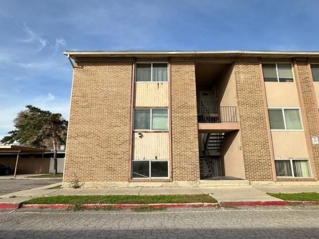 2 Bedroom Condo for Rent at 768 N Redwood Rd #12, Salt Lake City, UT 84116 Rose Park