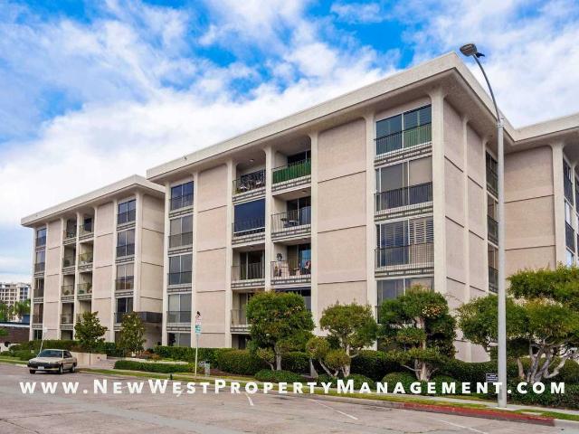 2 Bedroom Condo for Rent at 7811 Eads Ave #104, San Diego, CA 92037 Village
