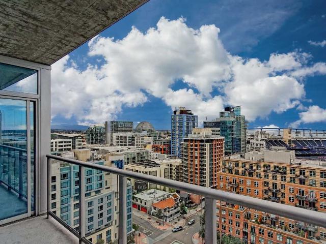 2 Bedroom Condo for Rent at 800 The Mark Ln #1807, San Diego, CA 92101 East Village