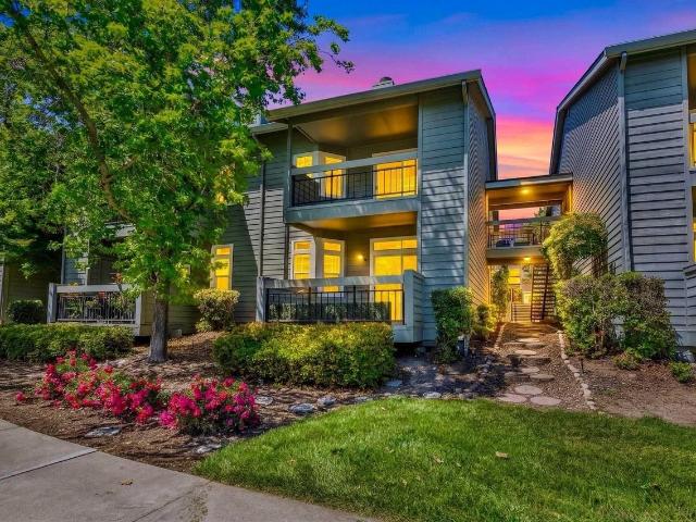 2 Bedroom Condo for Rent at 8170 Mountain View Dr, Pleasanton, CA 94588