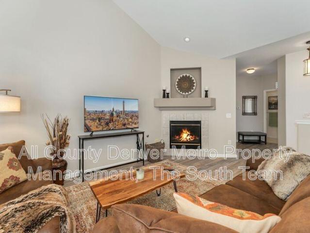 2 Bedroom Condo for Rent at 8309 S Independence Cir #208, Ken Caryl, CO 80128 Charter
